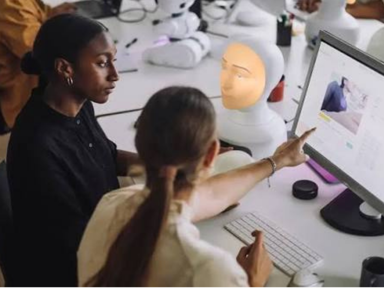 TIU Launches AI One-Month Course for student in Partnership with SIERG ...